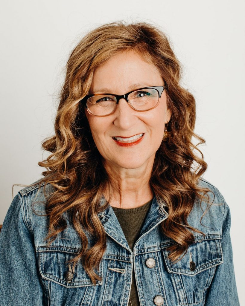 Sue Mathis | Orange Specialist